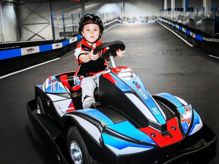 Karting Indoor Aix-en-Provence - IN PARK Complexe de Loisirs indoor Karting Indoor Aix-en-Provence - IN PARK Complexe de Loisirs indoor
